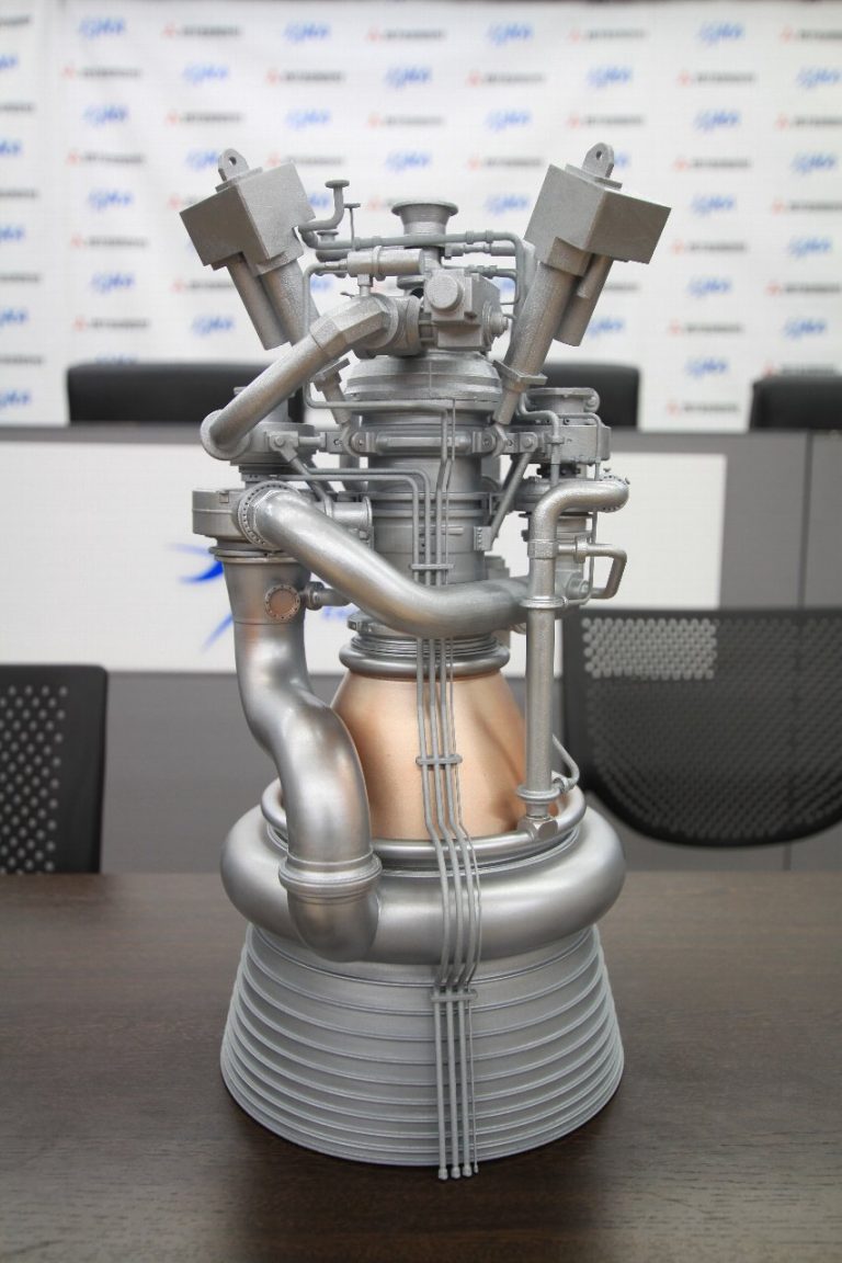 【レポート】LE-9エンジン地上燃焼試験の報道公開 – 東京とびもの学会